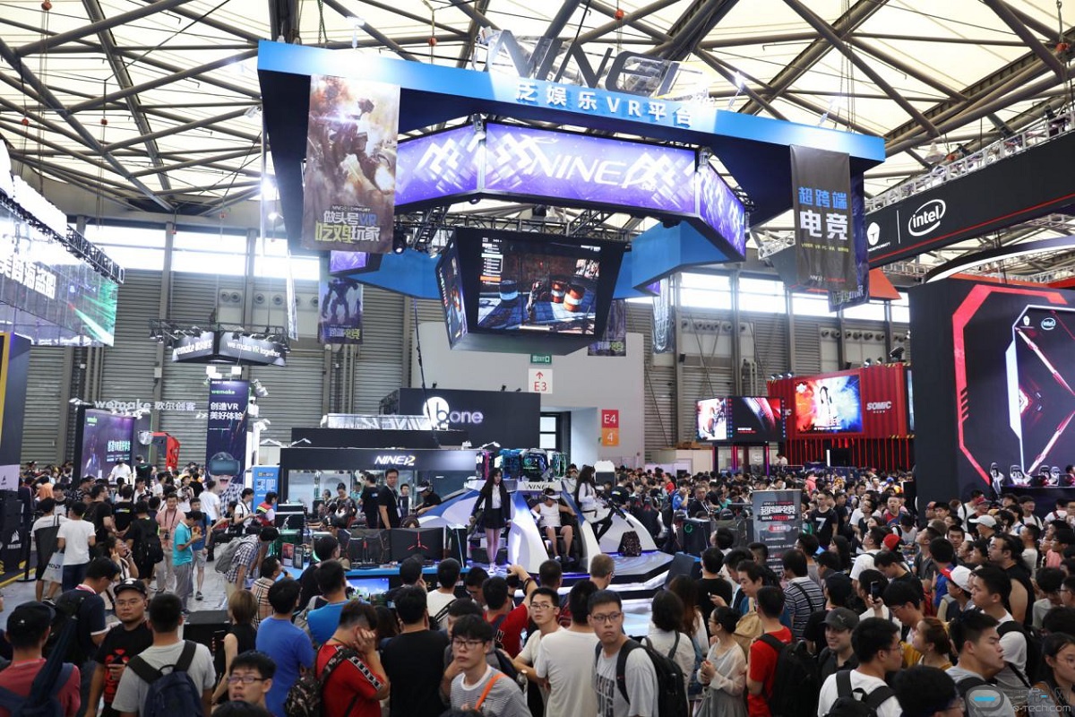 VR吃鸡头号玩家惊现2018CJ玖的展位 超跨端电竞有看头 | 零镜网